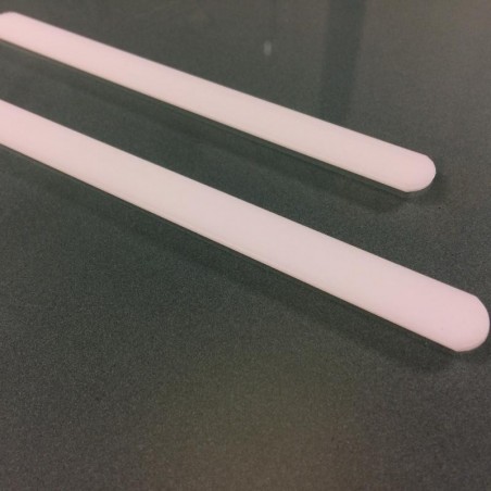 Plastic splint for dog carpal brace